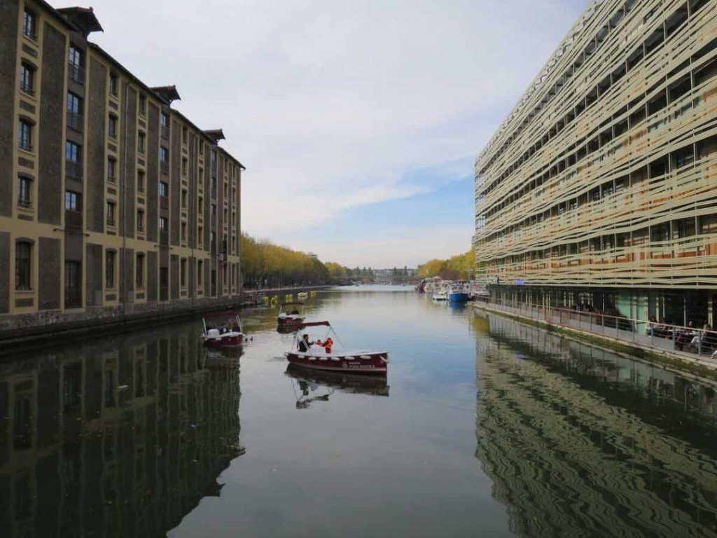 Unusual Places in Paris - the hidden areas behind the icons