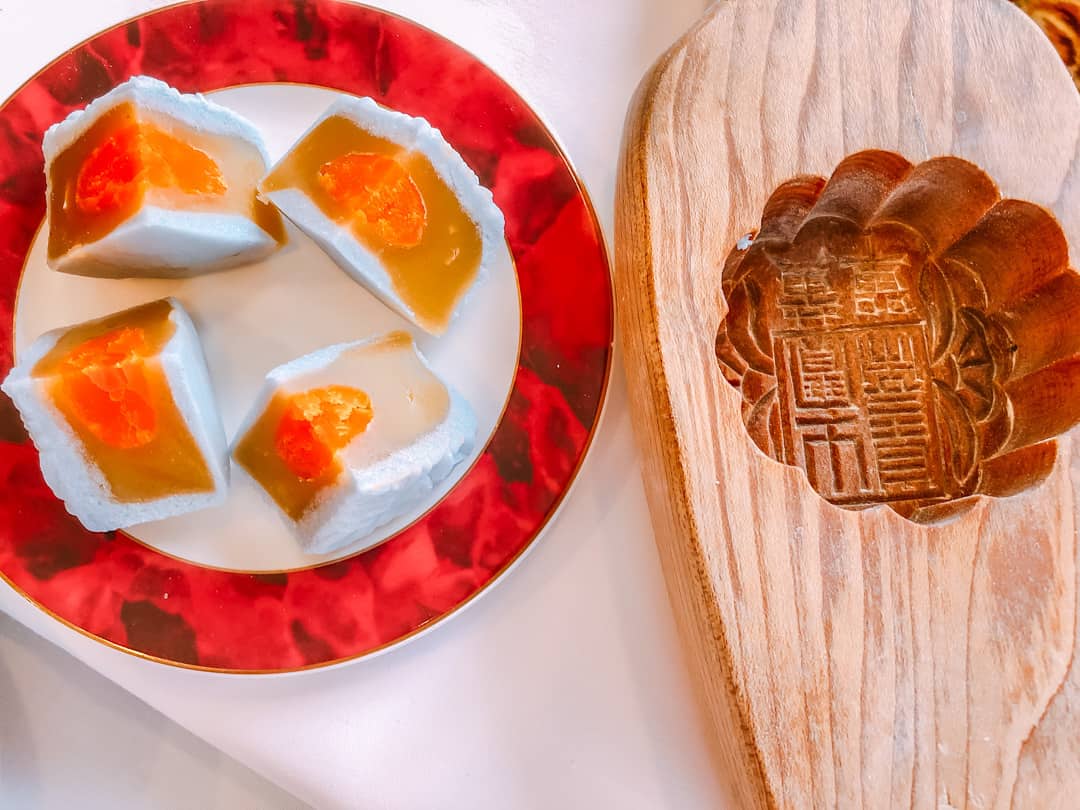 10 Step Lotus Paste Mooncake Recipe With Video Photos 10 Step Lotus Paste Mooncake Recipe With Video Photos
